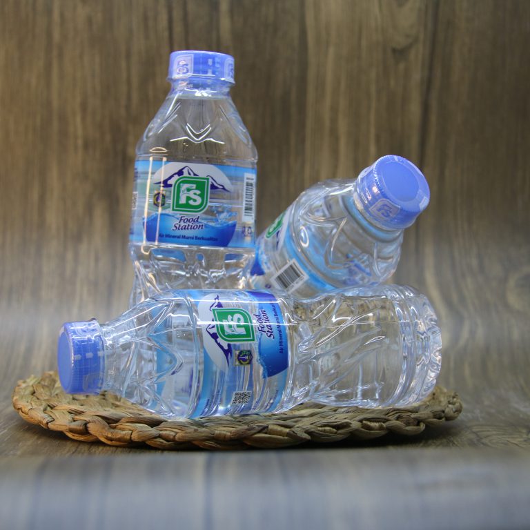 Air Mineral 330 ml / Karton [24 Botol] – Food Station